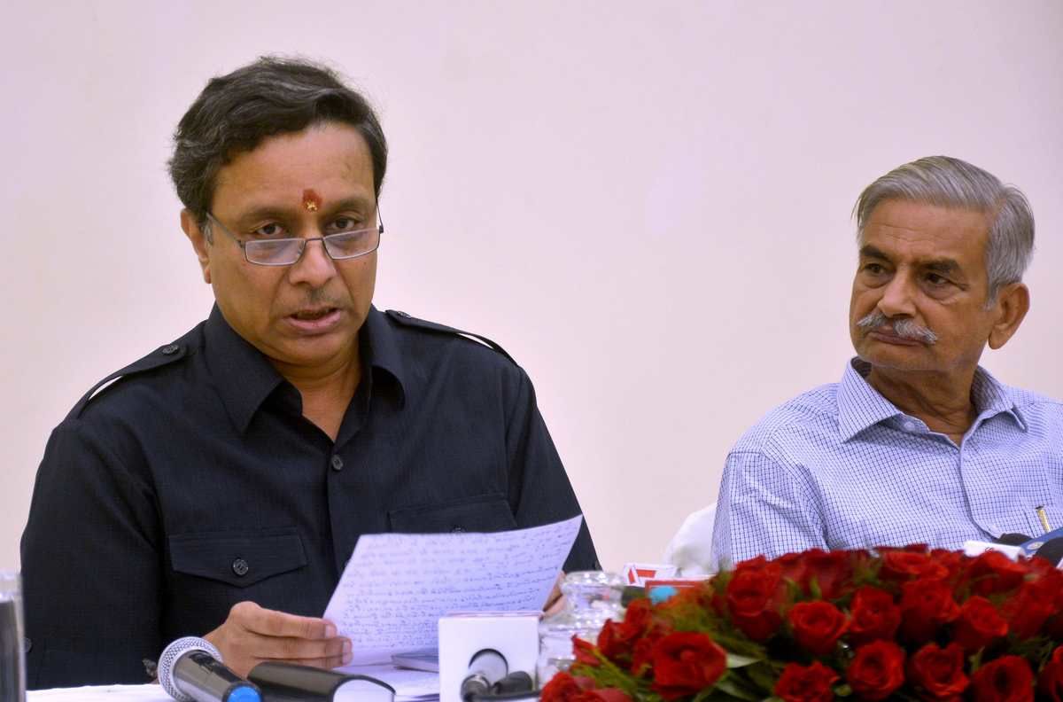 Kashi Naresh Family Dispute First Time Anant Narayan Singh Face Media ...