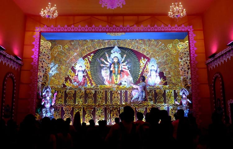 Durga Puja Celebration In Varanasi And See Pictures Of Pandal ...