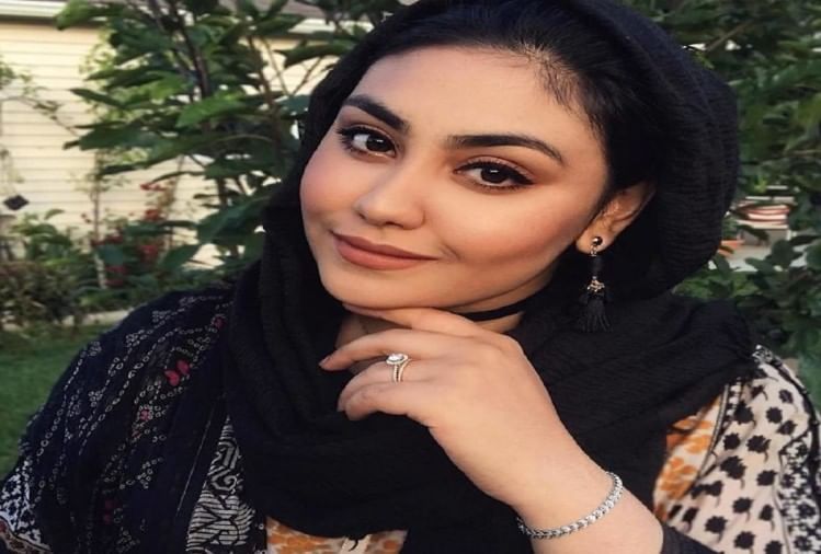 पूरी दुनिया में चर्चा का विषय बनी हुई है यह खूबसूरत टीचर, वजह है बड़ी ...