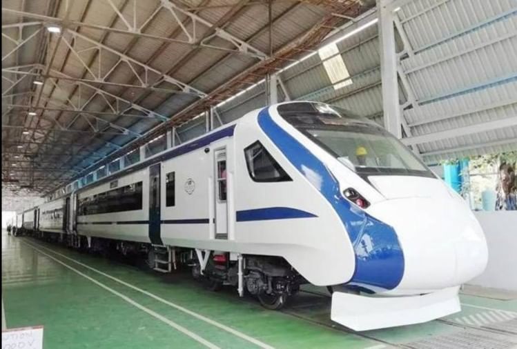 बिना इंजन वाली ट्रेन को ट्रैक पर उतारने की तैयारी में जुटा रेलवे ...