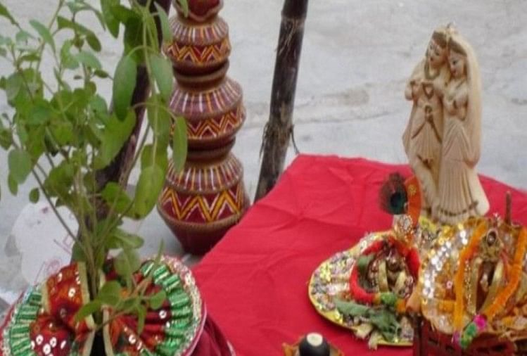 Tulsi Vivah 2020 Dav Uthani Ekadashi Puja Samagri And Katha Amar