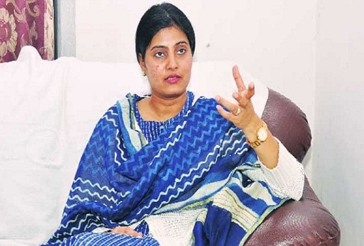Apna Dal (s) National President Anupriya Patel Announced 26 District ... Apna Dal (s) National President Anupriya Patel Announced 26 District ...