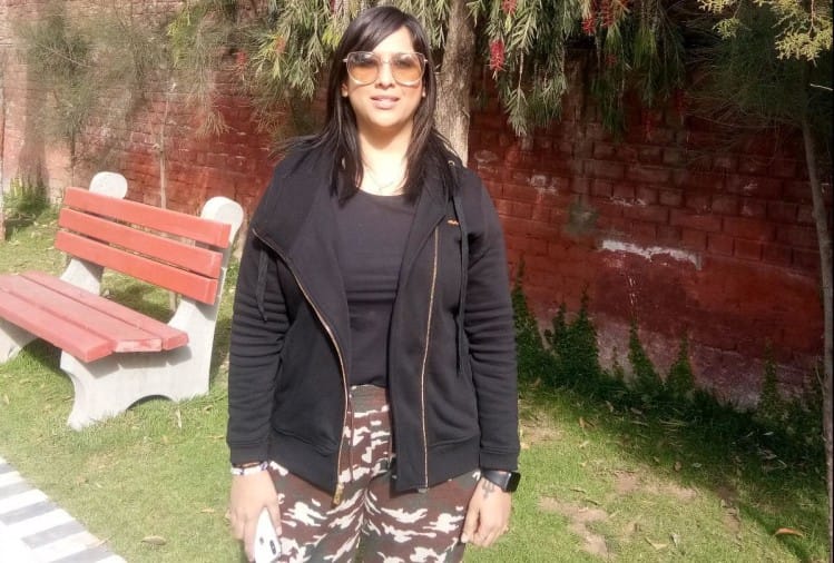 बॉलीवुड गायिका बोलीं- गॉड फादर नहीं, टैलेंट से मिलता है मुकाम ...