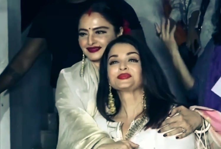 Rekha Hugs Aishwarya Rai Bachchan At An Event And Kissed Her ...