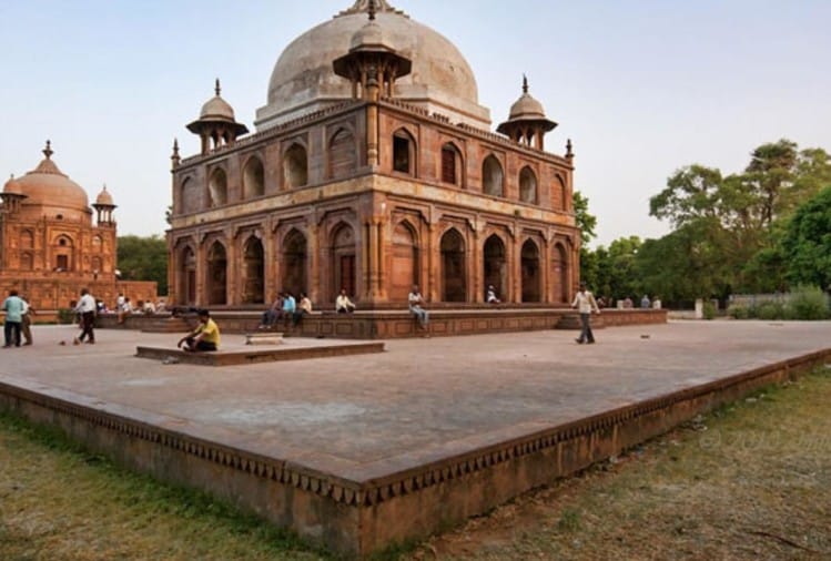 प्रयागराजः मुगलकालीन स्थापत्य कला का बेजोड़ नमूना है खुसरो बाग ...