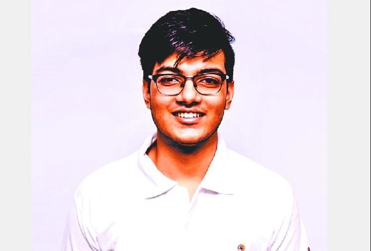 Dishank Jindal Becomes Trisity Topper In Jee Main - Amar Ujala Hindi ...