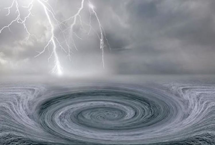 बेहद रहस्यमयी है ये समुद्री इलाका, यहां आते ही अचानक गायब हो जाते हैं ...