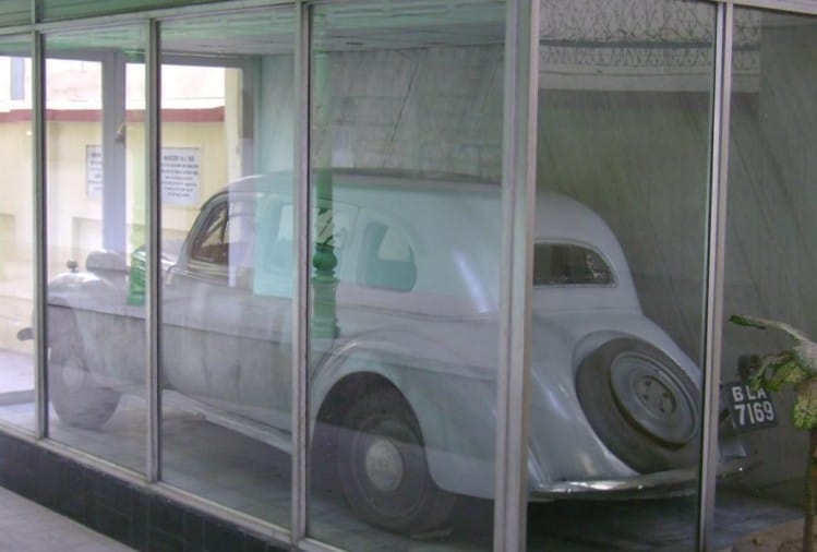 Netaji Subhash Chandra Bose का दूसरा प्यार थी कार, 80 साल बाद भी देश ...