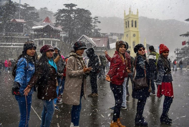 Weather Update After Snow Fall On Hilly Areas North India Chilling In ...