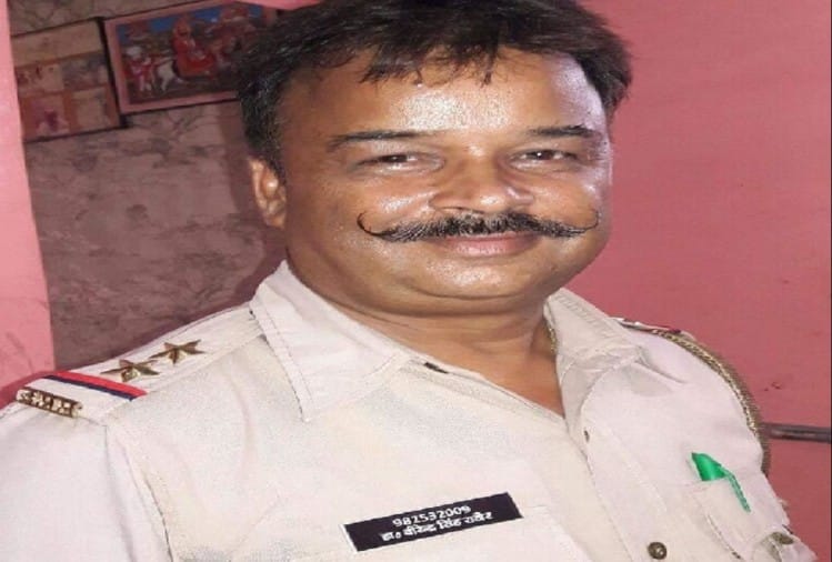 Cbi Inspector Virendra Singh Rathore Arrested With Bribe Of Rs 22 Lakh ...
