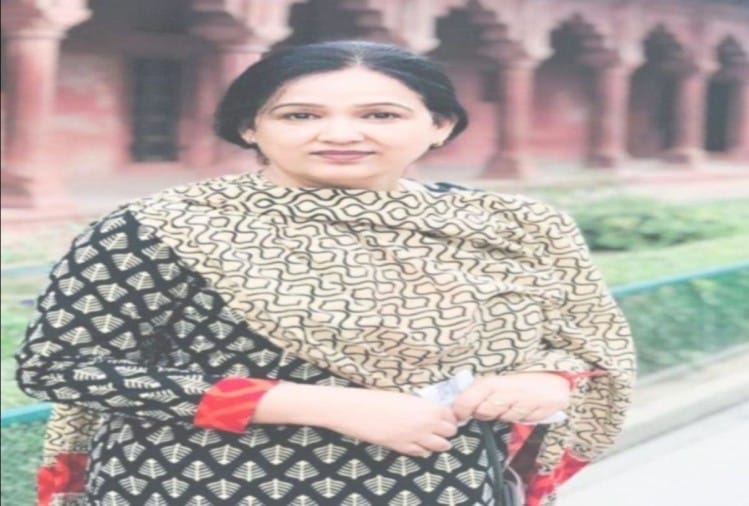 विद्या नेगी को मिली प्रियंका गांधी के साथ यूपी की जिम्मेदारी - Vidya Negi Of Himachal Gets Up's ...