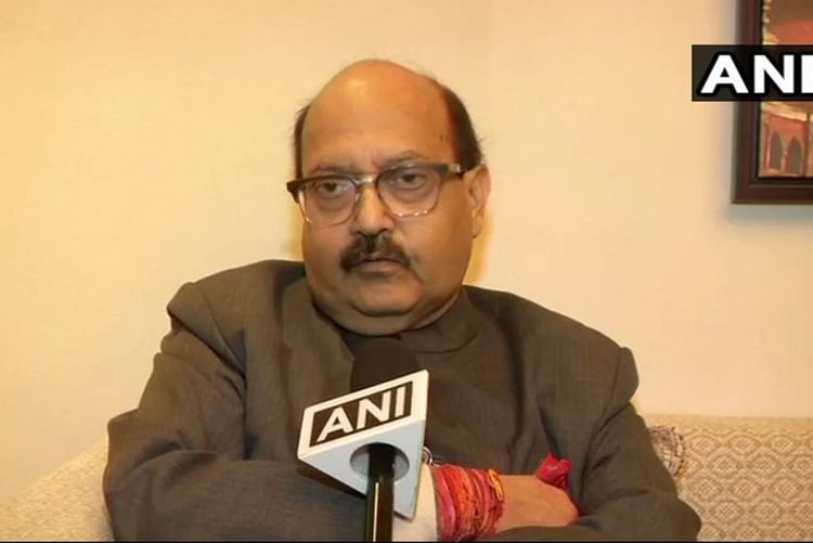 राज्य सभा सांसद अमर सिंह का 64 साल की उम्र में निधन, सिंगापुर में चल ...