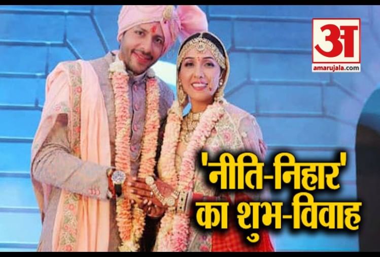 नीति मोहन ने शेयर की शादी की तस्वीरें, पहना हू-ब-हू अनुष्का जैसा लहंगा ...