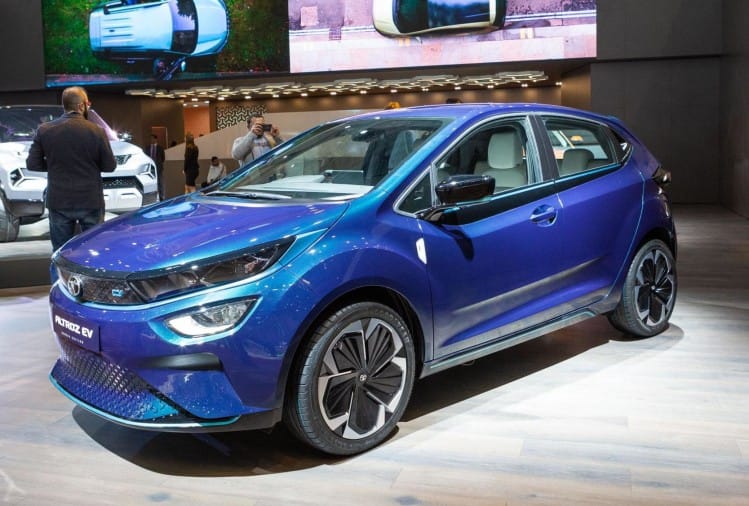 Tata Altroz Ev 500 Km Tata Altroz Ev Launch Date In India Tata Altroz ...