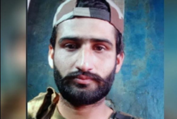 शहीद की आखिरी विदाई में लगे पाकिस्तान मुर्दाबाद के नारे, पिता-भाई बोले ...