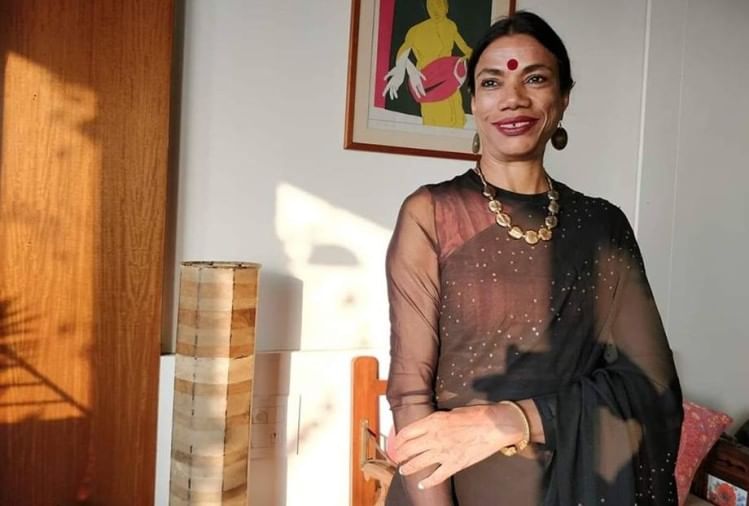 Vibha Rani Hindi Kavita - Amar Ujala Kavya - मशहूर रंगकर्मी, कवयित्री ...