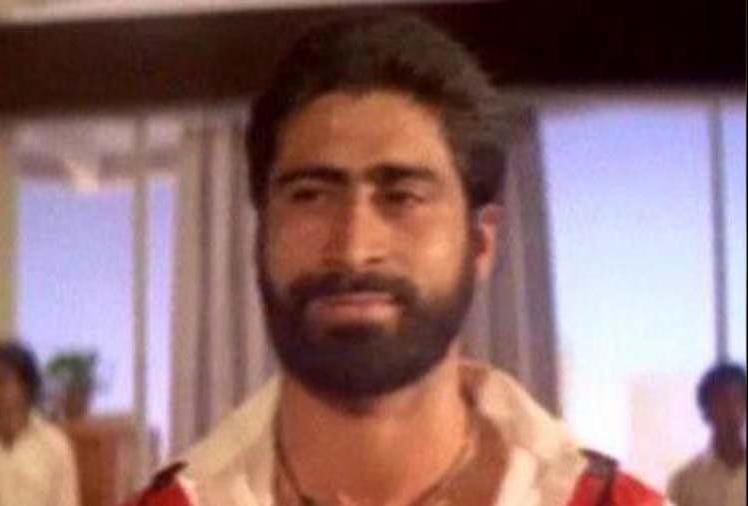 'बिल्ला' बनकर इस एक्टर ने बालीवुड में फैलाई थी दहशत, इस वजह से हुई ...