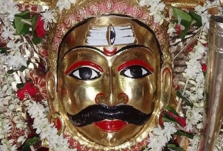 काशी के कोतवाल काल भैरव के दर पर पहुंचे चौकीदार जानिए क्या है