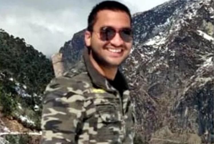 Kin Hoping To Return Of Flight Lieutenant Mohit Garg - Amar Ujala Hindi News Live - लापता विमान ...