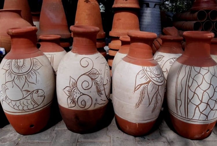 गर्मी का कहर लगातार:दौर बदला..., लेकिन मटके और सुराही की ठंडक आज भी ...