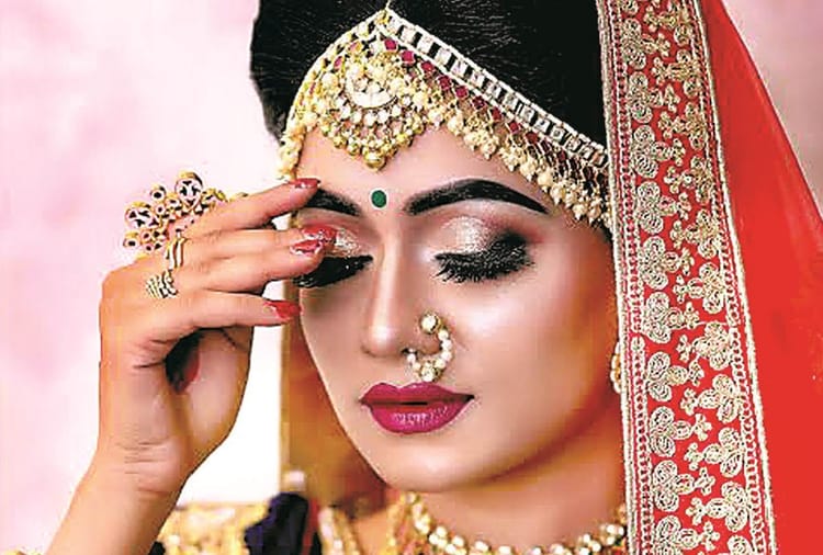 Makeup Tips By Makeup Artist Aarti Chadha - Amar Ujala Hindi News Live ...