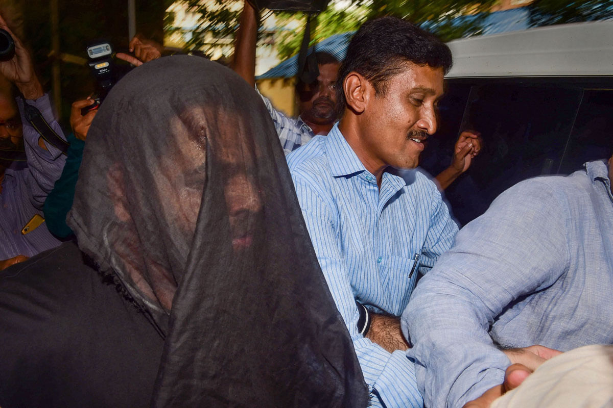 Mumbai Police Arrested Nephew Of Dawood Ibrahim Rizwan Kaskar From ...