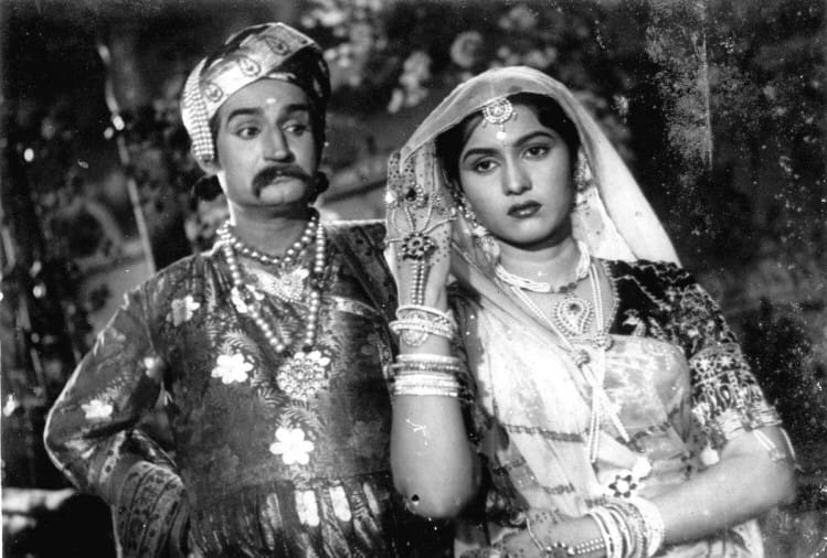 Actress Shashikala Birthday Know About Her Life - Entertainment News ...