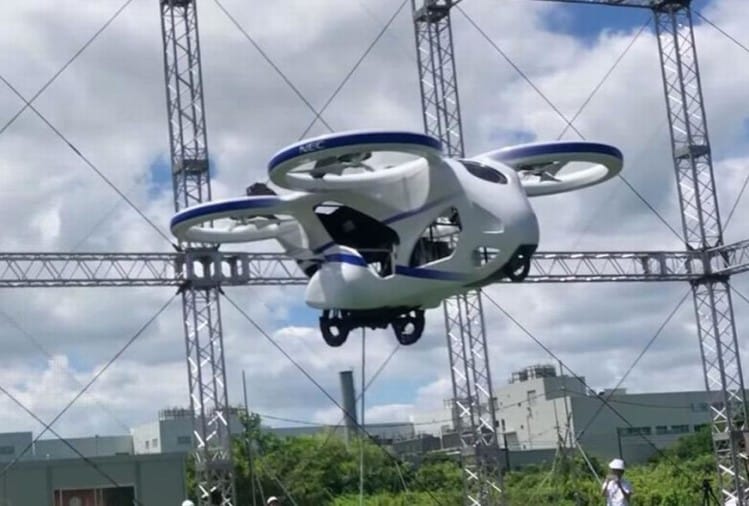 सामने आई मानवरहित उड़ने वाली कार, जापान की कंपनी ने किया परीक्षण ...