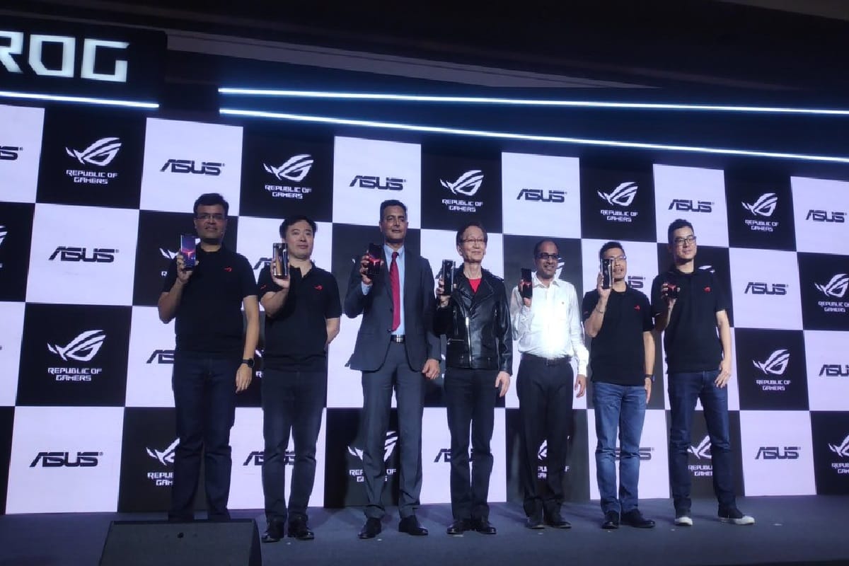 Asus Rog Phone 2 दमदार प्रोसेसर के साथ हुआ लॉन्च, जानें कीमत और ...