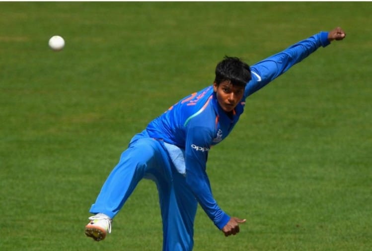 Deepti Sharma Creates History Becomes 1st Indian Cricketer To Bowl ...
