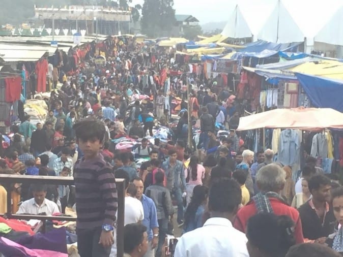 दीवाली तक सजी रहेगी दशहरा अस्थायी मार्किट - Market - Kullu News