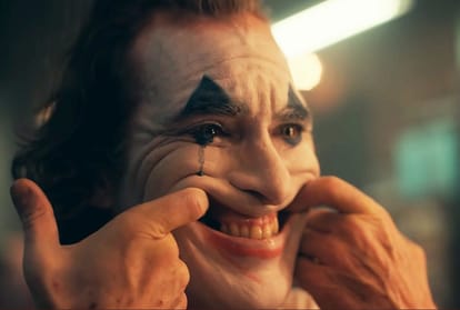 Joker Is Biggest R-rated Film In History It Is A Fictional Character ...