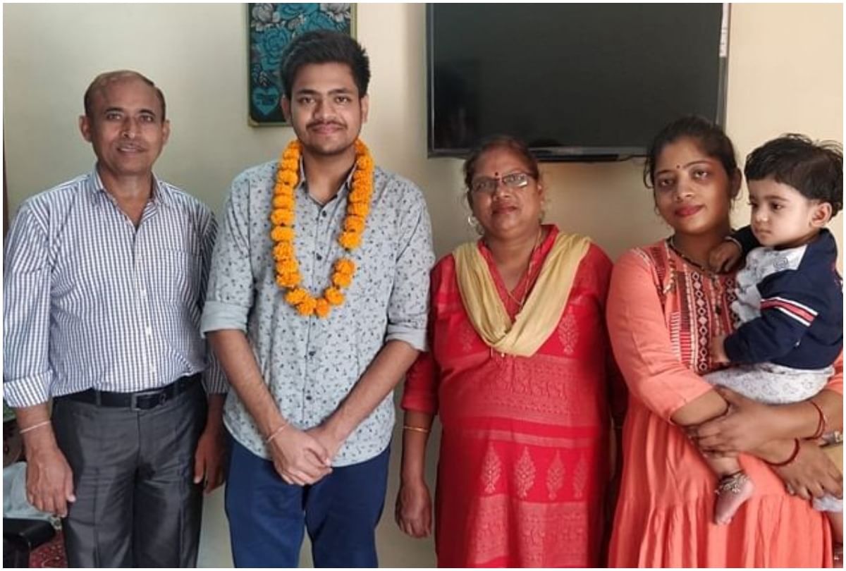 Jaipur Mayank Pratap Singh youngest Judge In India, Cracked Rajasthan Judicial Services 2018 ...