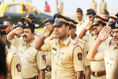 First Encounter In India, Who Shot Whom, Mumbai Police Shot Gangster ...