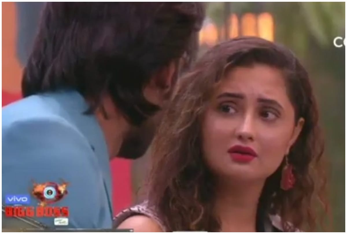 Bigg Boss 13 Arhaan Khan Says Rashami Desai Is On Road Brother Gaurav ...