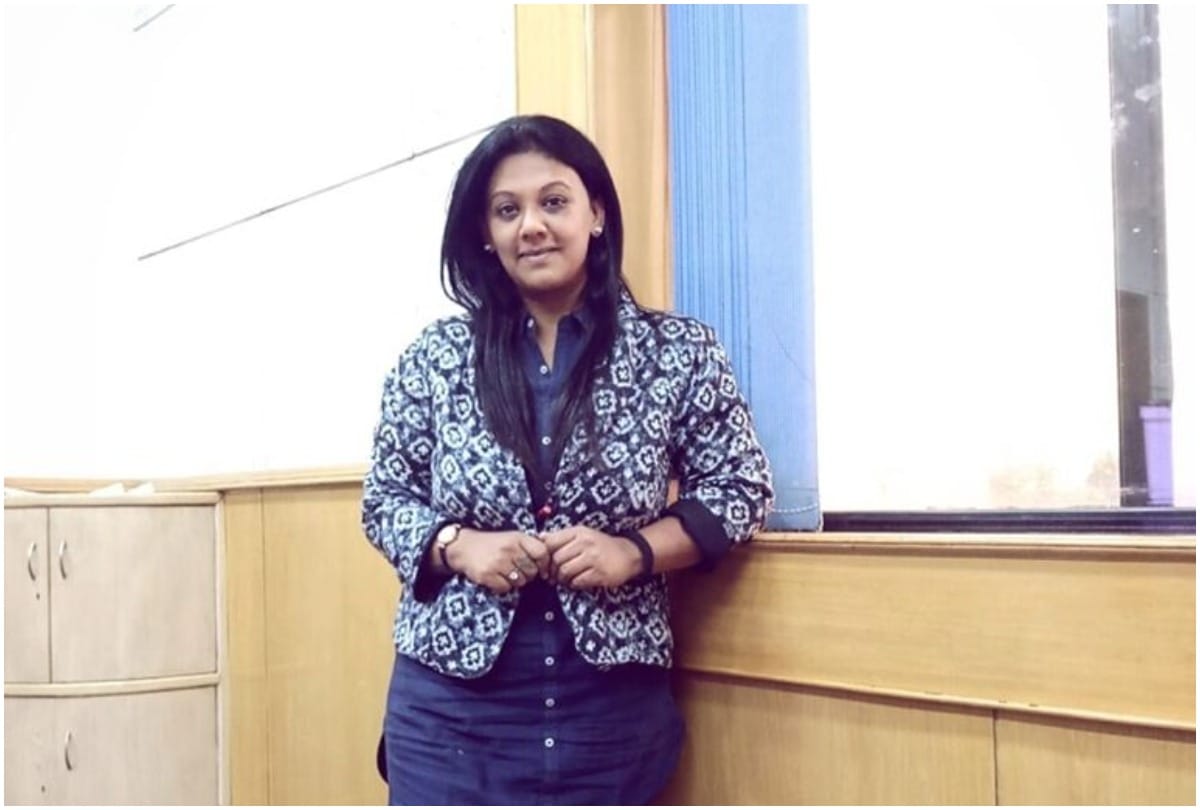 Struggle Story And Life Of Rj Devika Dutta - Amar Ujala Hindi News Live - शक्ति विशेष:मां की मौत ...