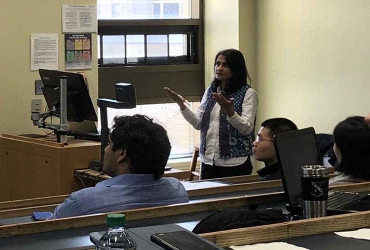 भारतीय मूल की मोनीषा घोष अमेरिकी संचार आयोग की चीफ टेक्नोलॉजी ऑफिसर ...