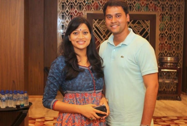 Ias Couple Anuj Singh And Harshita Mathur Story In Gorakhpur - Amar ...