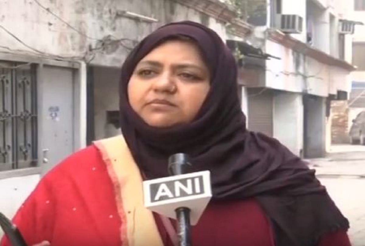 Sp Leader Sumaiya Rana House Arrest In Lucknow. - Amar Ujala Hindi News ...