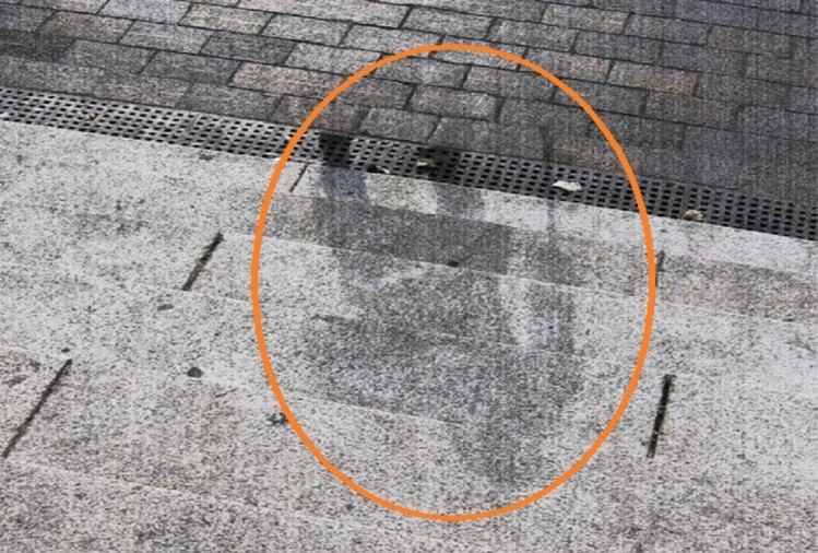 आखिर किसकी है ये परछाई? 75 साल से बना हुआ है रहस्य - The Shadows Of ...