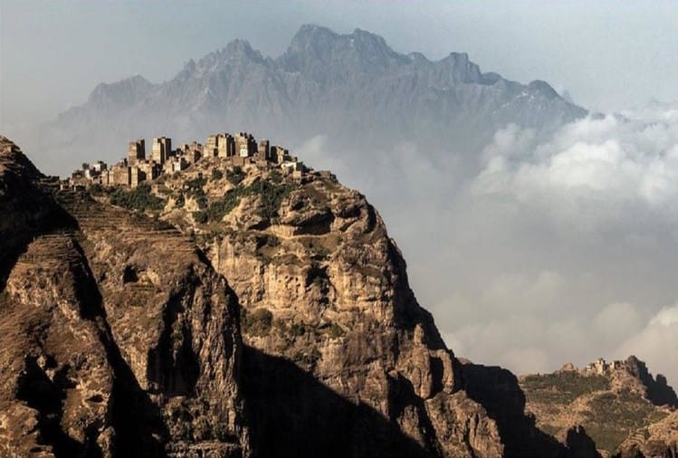 एक ऐसा गांव, जहां कभी नहीं होती बारिश, तस्वीरें कर देंगी हैरान - Al ...