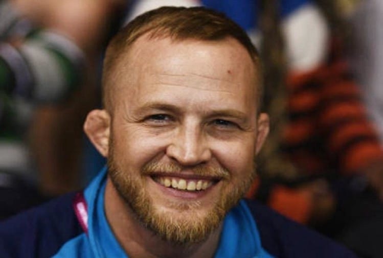 भारतीय महिला कुश्ती टीम के कोच एंड्रयू कुक लौटे अमेरिका - Indian Womens ...