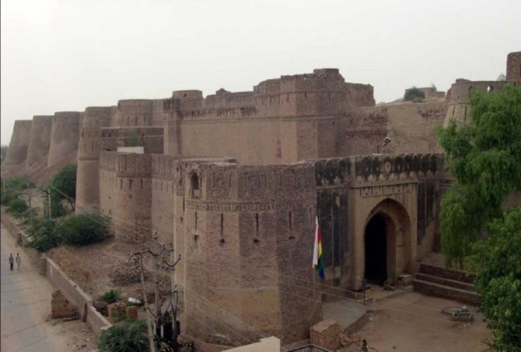 Ancient Forts In India Bhatner Fort Also Known As Hanumangarh Fort In ...