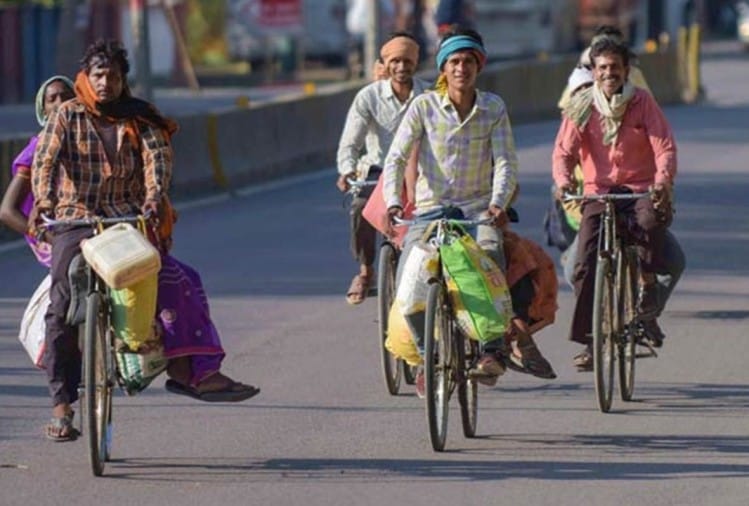 Migrant Workers Continue To Walk Cycle Back To Their Homes Even As ...