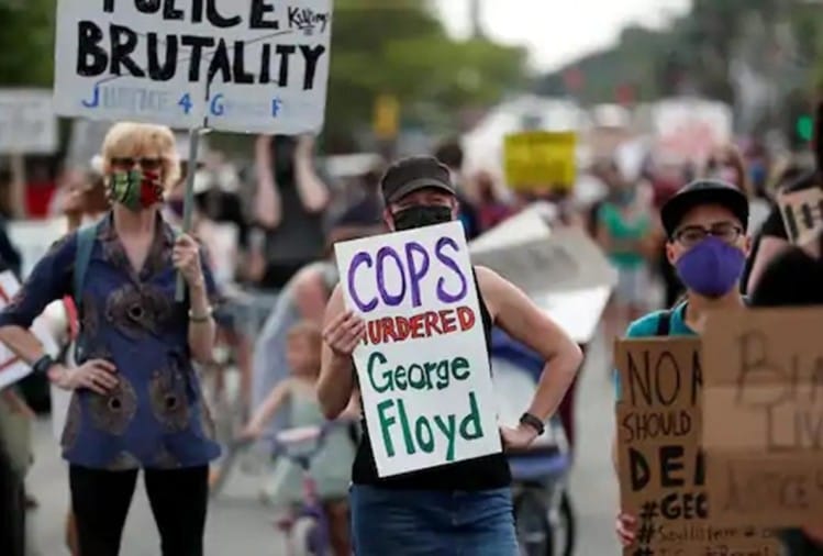 अमेरिका के 30 शहराें में हिंसक प्रदर्शन, आगजनी और लूट, सेना अलर्ट ...