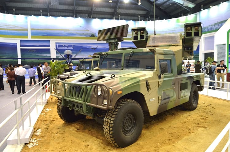 चीनी फौज की मस्कुलर Humvee को टक्कर दे रही हैं आईटीबीपी की ये गाड़ियां ...