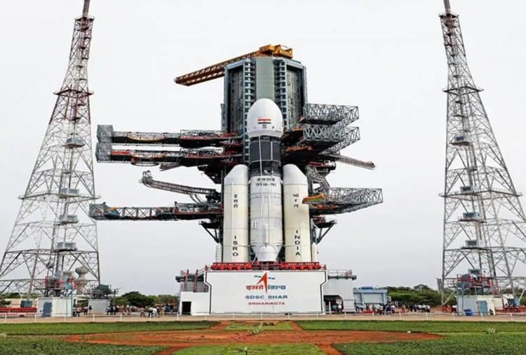 Isro Gearing Up For Gaganyaan Mission's First Abort Test Of Crew Escape ...