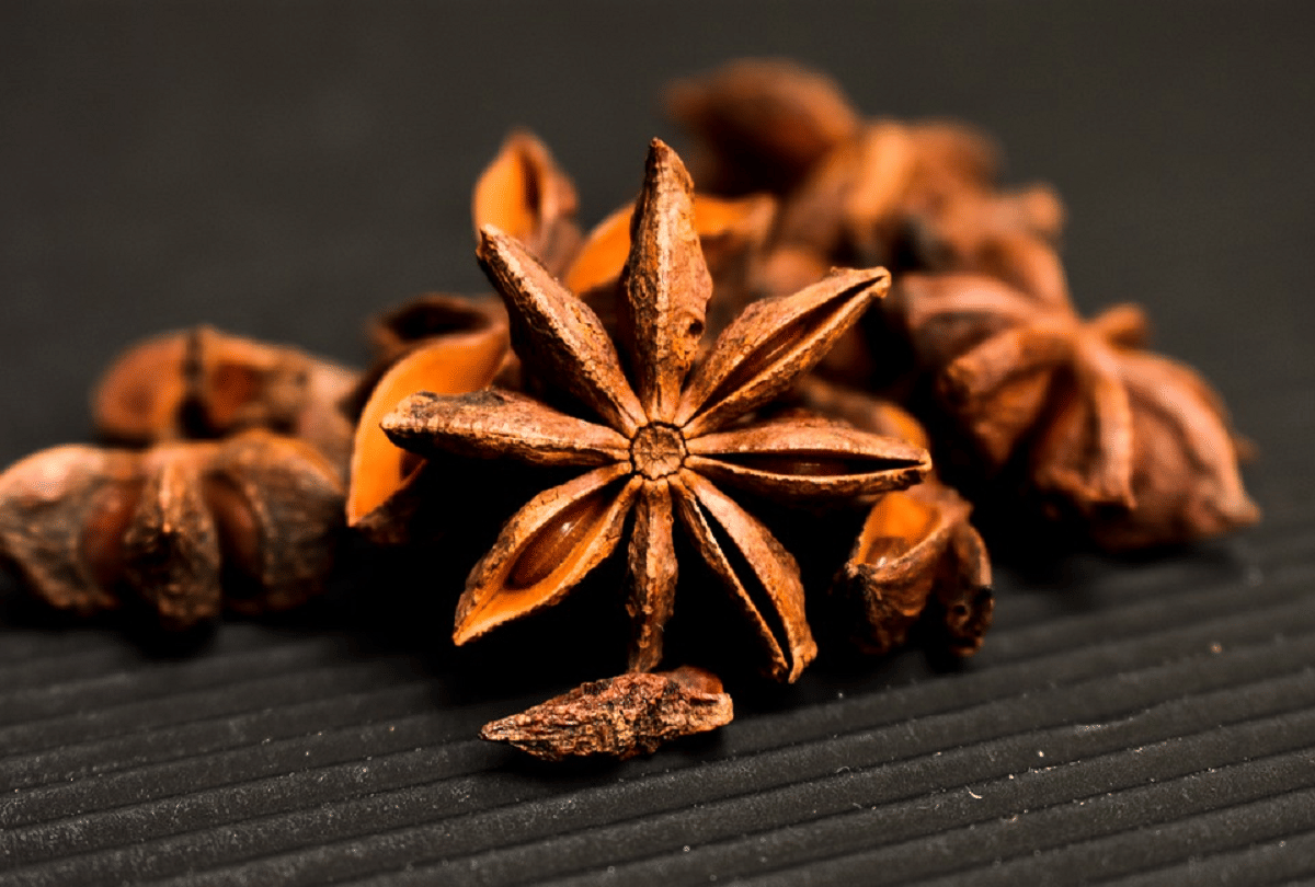 5 Health Benefits Of Star Anise Chakra Phool For Boost Immunity Cold ...