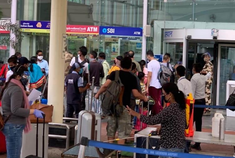 एयर कनेक्टिविटी:लखनऊ से यूपी के इन पांच जिलों की फ्लाइट मात्र 1048 ...