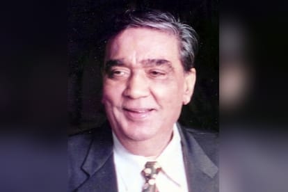 Prakash Mehra's Death Anniversary Director Who Made Amitabh Bachchan A ...